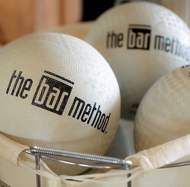 Cheery & Charming I The Bar Method & What It’s All About